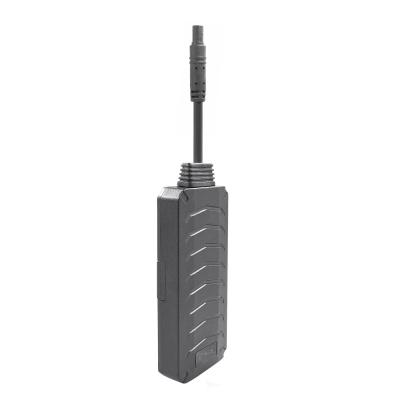 China Remote Oil Power Cut And Restore 4G GPS Tracker IP64 Com Detecção de Voltagem do Veículo à venda