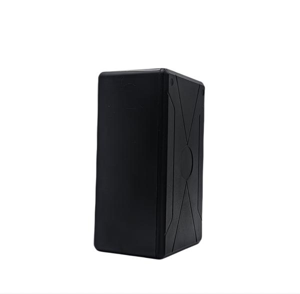 Quality 4G Vehicle Anti Theft Tracking Devices , IP64 Wireless Magnetic GPS Tracker for sale
