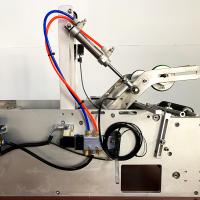 China Desktop Manual Label Applicator Machine Sticker Labelling Machine For Round Bottles for sale