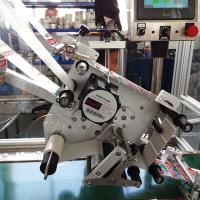 China Touchscreen Automatic Square Bottle Labeling Machine Applicator 250kg for sale