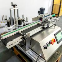 China Industrial Round Flat Bottle Labeling Equipment Printer Machine 80BPH for sale