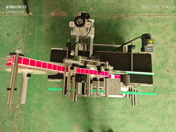 Quality Bentchtop Industrial Automatic Labelling Machine Applicator For Flat Surfaces for sale