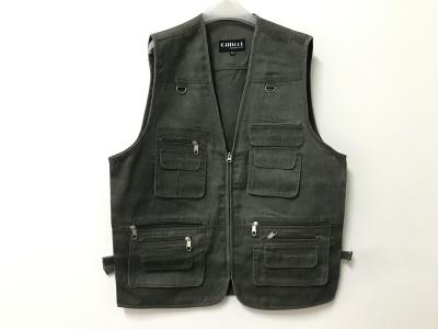 China Mens classic vest，mens waist coat, vest in 100% polyester washed fabric, washed green colour, S-3XL for sale