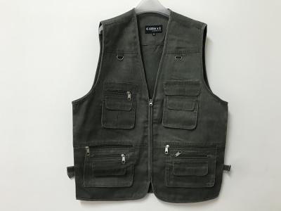 China Mens classic vest，mens waist coat, vest in 100% polyester washed fabric, washed green colour, S-3XL for sale