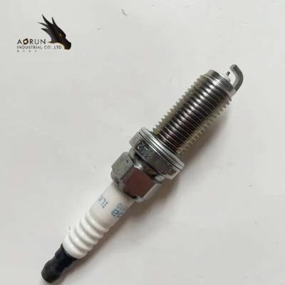 Cina Mitsubishi Audi Car Spark Plugs For Toyota Nissan Honda Ford Chevrolet Kia Bmw Ben in vendita