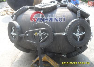 China High safety Rubber Yokohama Fender for ship to wharf , container vessels for sale