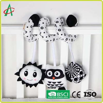 China Van de de Nalevings de Veilige Pluche van ASTM EN71 Spiraalvormige Kinderwagen Toy For Baby Te koop