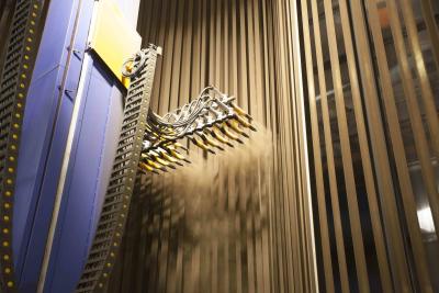 Chine Équipement de traitement de surface de la ligne de revêtement en poudre verticale ABD pour profilés en alliage d'aluminium à vendre