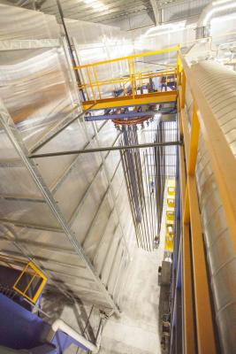 China On-line voorbehandeling Volledig automatische verticale poedercoatinglijn van aluminiumprofiel met 400m2/t Te koop