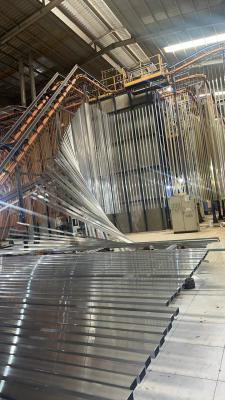 Китай Система предварительной обработки распылением, настраиваемая под потребности клиентов  Вертикальная линия порошковой покраски для алюминиевых профилей продается