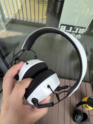 China Universal Connectivity Wireless Gaming Headset SBC Portable Gaming Bluetooth Gaming Headset for sale
