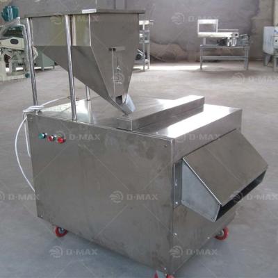 Cina Macchina di taglio di fiocchi di noci di alta capacità da 1,5 kW per mandorle a fette di pistacchio a fette di arachidi in vendita