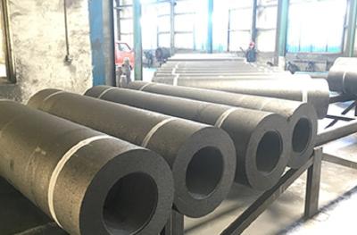China 700-800mm UHP graphite electrode,UHP Graphite Electrodes,Oxidation Resistance Graphite Electrode for sale