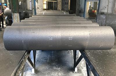 China 550-700mm HP graphite electrode,HP Graphite Electrode,HP Graphite Electrodes For Arc Furnaces for sale