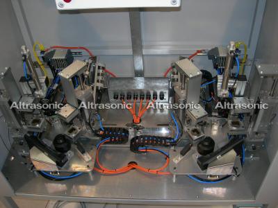 China Light Weight 35KHz Ultrasonic Riveting Welding Machine For Robotic Motor Industry for sale