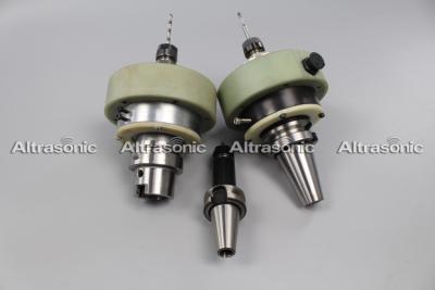 Cina dispositivo di corrispondenza ultrasonico del fuso di 20khz 2000W con il connettore HSK63 per perforare in vendita