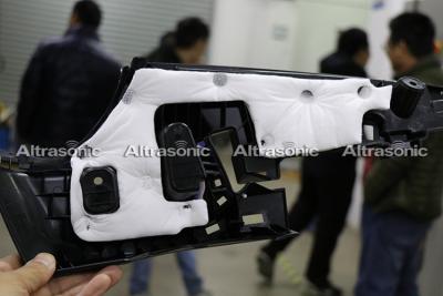 Cina Saldatura a punti ultrasonica portatile per 35Khz multi Horn di rivettamento dei ricambi auto in vendita