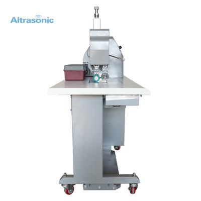 China Máquina de costura ultrassônica de ajustamento 800w do método da frequência 35kHz for sale