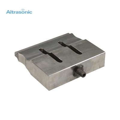 Cina Sistema d'acciaio 20kHz di saldatura a ultrasuoni di Horn 110x20mm di alta durezza in vendita