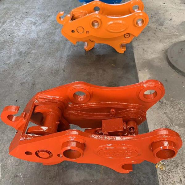 Quality Mini Excavator Attachments Hydraulic Excavator Quick Coupler With Closed Hook for sale