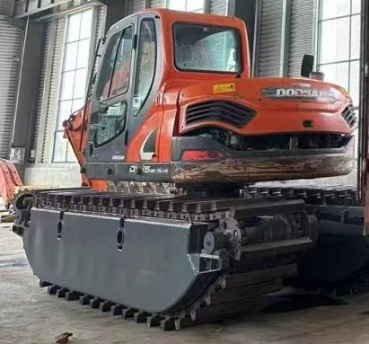 Quality Cuctomized  Excavator Floating Pontoon For Amphibious Excavator DX55 DX65 Q355b for sale