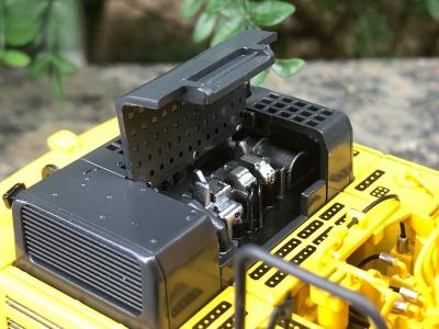 Cina Modello di escavatore in lega a scala 1/50 Komatsu PC400LC-8 - Veicolo da costruzione a fusione in vendita