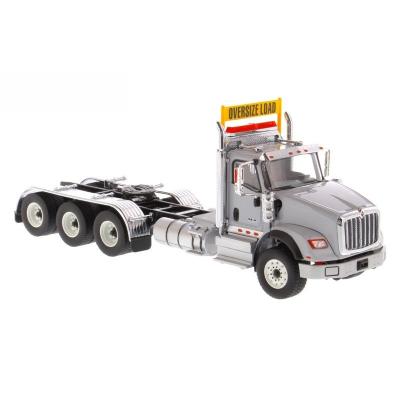 China DM International HX620 Tri-Axle American Flatbed Truck Model 1/50 Scale Diecast Collectible 71011 for sale