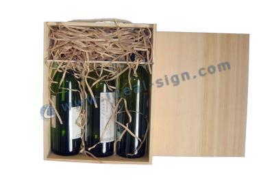 Cina Contenitori di regalo di legno del vino del pino durevole con la dimensione di 35x30x10cm per un vino rosso di 3 bottiglie in vendita