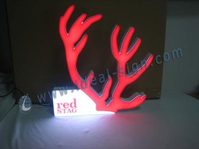 Cina La forma ROSSA LED dell'interno di Antler del MASCHIO firma/scatola leggera acrilica del LED in vendita