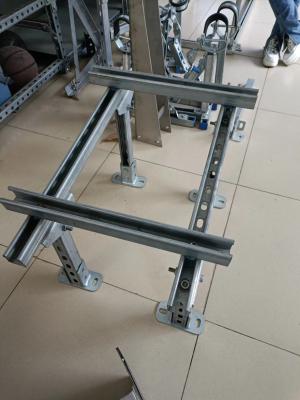 Cina Fittings per canali a strato di 12 calibri con finitura placcata in zinco e installazione a base a 4 fori in vendita