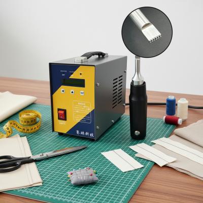 China AC 110V220V Compact Ultrasonic Welding Tool Featuring Welding Area 1-20mm Ideal for Industrial Plastic and Metal Joining for sale