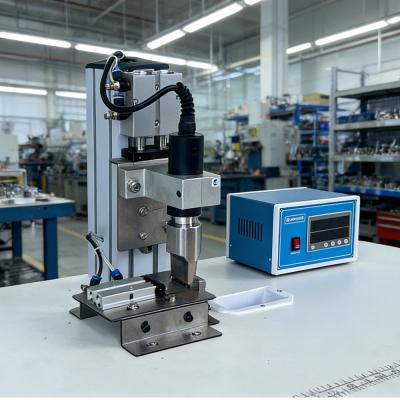 China Industrial Grade Trademark Welding Machine, Power 2000W, Voltage 220V/110V for sale