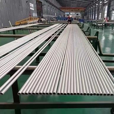 Cina Tubo industriale in acciaio al carbonio senza saldatura Tubo in acciaio inossidabile 316L da 22 mm 25 mm in vendita