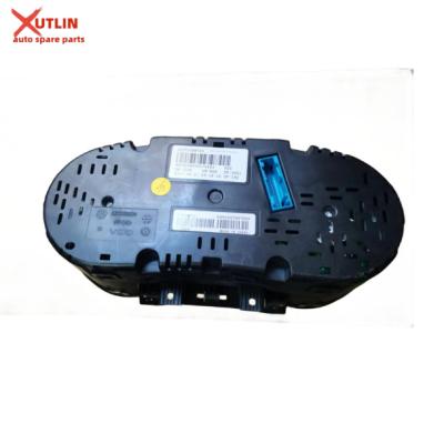 중국 대시보드 자동차 엔진 예비 부품 VW 폴로 OEM A2C53352014 판매용