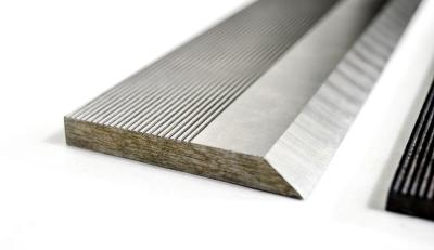 Cina Concorrenziali coltelli dentati metrici HSS per pianificatore di lavorazione del legno di lunga durata 600*60*6mm in vendita