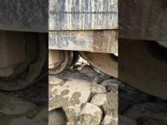 Gebruikte 180T hydraulische kruiper kraan XCMG in havenoperatie