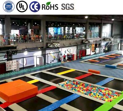 Cina Altezza di resistenza Centro giochi di trampolino al coperto per bambini Parco divertimenti sicuro in vendita