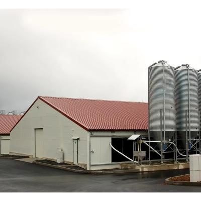 China Prefabricated Steel Structure Chicken House With EPS Sandwich Panel Wall, Corrugated Steel Sheet Roof, And Polyurethane Foam Insulation for sale