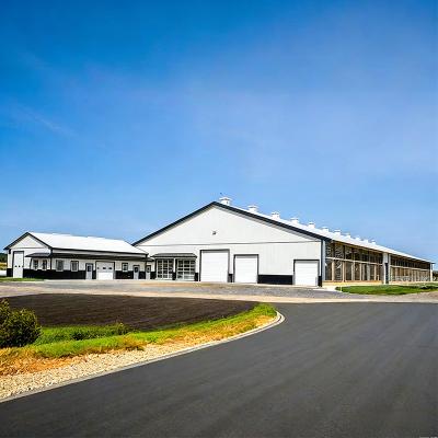 China Galvanized Steel Structure Cow Shed Corrosion-Resistant Shelter for Humid Farming Environments for sale