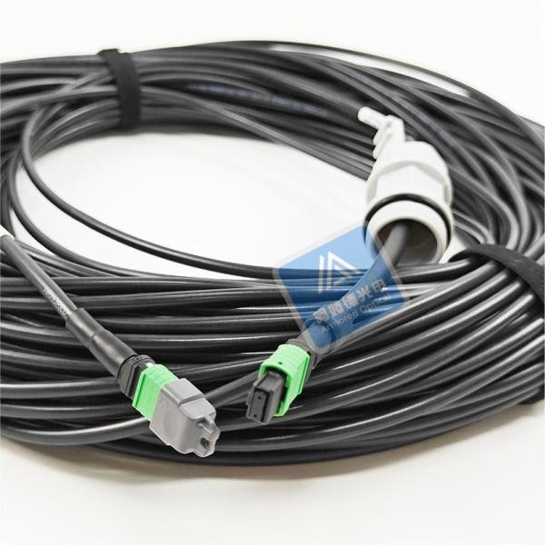 Quality 12F Spiral Armored MPO Fiber Patch Cord Housing 5.0mm LSZH Jacket Rodent Resistant for sale