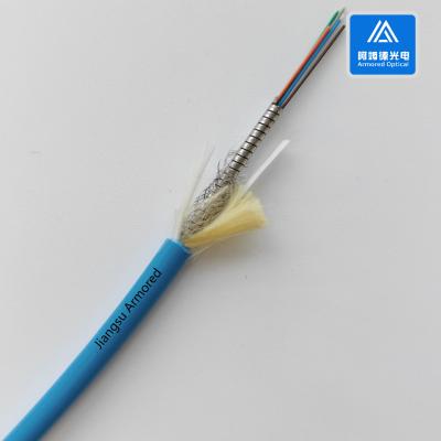 중국 4 코어 나선 장갑 섬유 케이블 5.0mm 파란색 LSZH 엮기 망 설치류 저항 FTTH 판매용