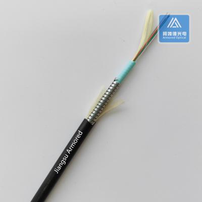 중국 6 코어 멀티 모드 나선 장갑 섬유 케이블 6.5mm 검은 TPU 설치류 저항 FTTH 마이크로 장갑 케이블 판매용