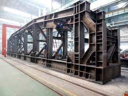 Cina La struttura d'acciaio Sa2.5 pagina l'alta tensione Q355 d'acciaio di 26x2.8x3.5m in vendita