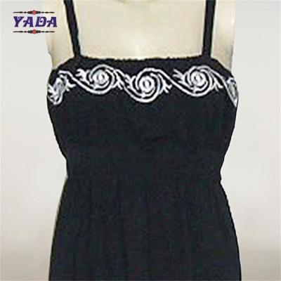 Cina Donne con maniche di pipistrello nero ricamo abito elegante donne abiti dirigenziali sexy per donne in vendita