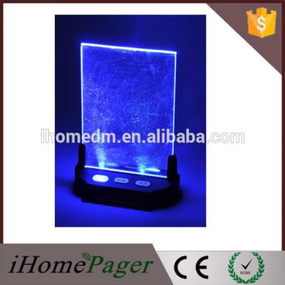 Cina Ristorante logo di alta qualità OEM luce notturna sistema pager wireless pulsante di chiamata a lungo raggio con stand del menu in vendita