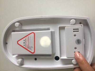 Cina sistema di allarme di alta qualità senza fili per disabilitati del bagno con pulsante di chiamata di emergenza del bagno e luce di allarme in vendita