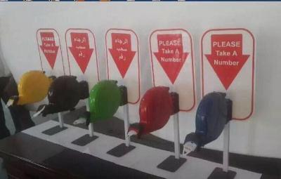 Cina scatola di carta a rulli di plastica numero 0-999 con supporto per tavolo in metallo in vendita