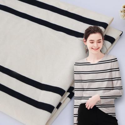China Tecido de algodão com duas faixas confortável, ecológico e saudável, com listras, para roupas de manga longa à venda