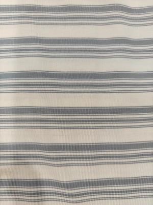 중국 고급 부드럽고 건강한 편안한 질감 스트라이프 된 직물 운동복 판매용