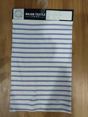 China Comfortabele en gladde zachte, huidvriendelijke gestreepte gebreide weefsel voor casual wear Te koop